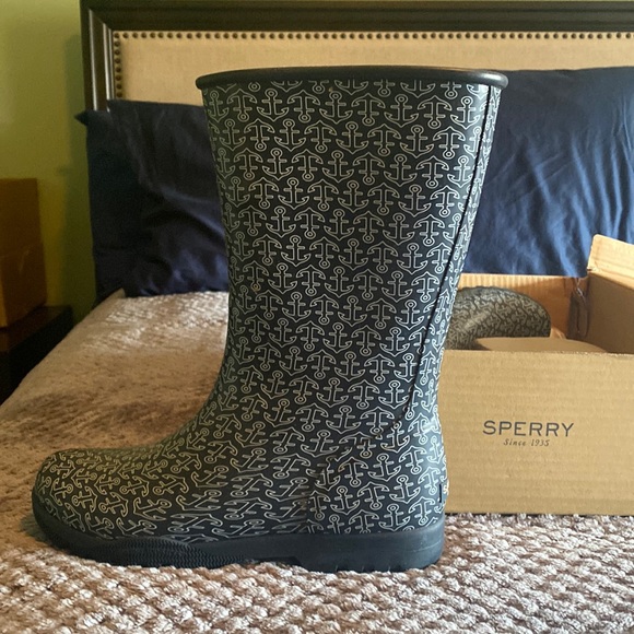 Sperry | Shoes | Sperry Rain Boots Anchor Print White On Navy | Poshmark